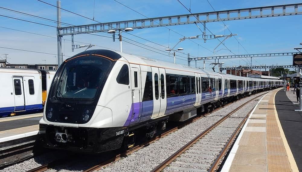 TfL Rail has begun operating services between London Paddington and Reading