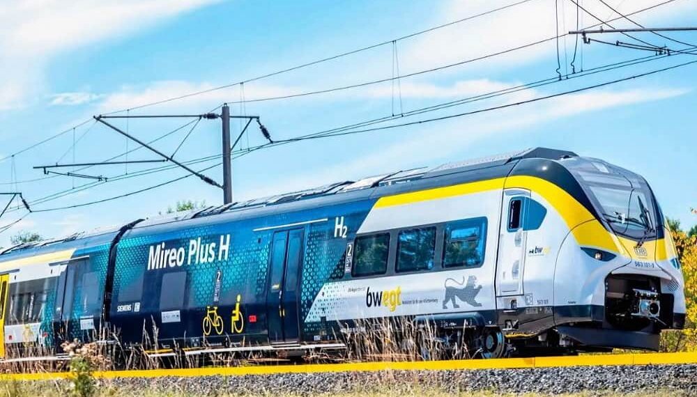 Irish Rail to trial Europes first retrofitted hydrogen freight locomotive