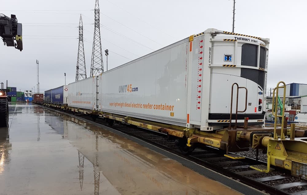 Transfesa Logistics launches a new refrigerated express transport by ...